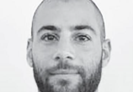 WALID FARES ACCOMPAGNÉ DANS SA DERNIERE DEMEURE PAR UNE FOULE MONSTRE ...