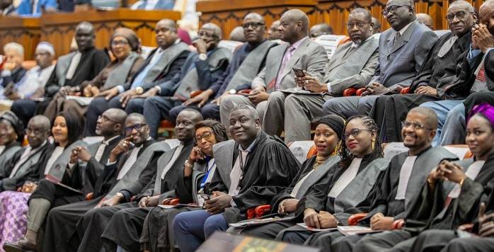 Le Barreau du Sénégal dénonce l’installation illégale de cabinets d ...